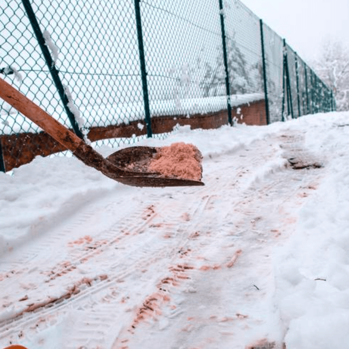How to Spread Rock Salt Effectively: A Step-by-Step Guide for Winter S ...